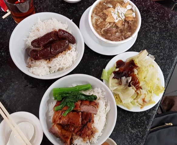 Aventure culinaire#5 – La soupe de serpents | Deux Suisses à Hong Kong